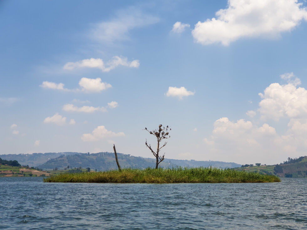 UGANDA: Lago Bunyonyi | Africanlanders